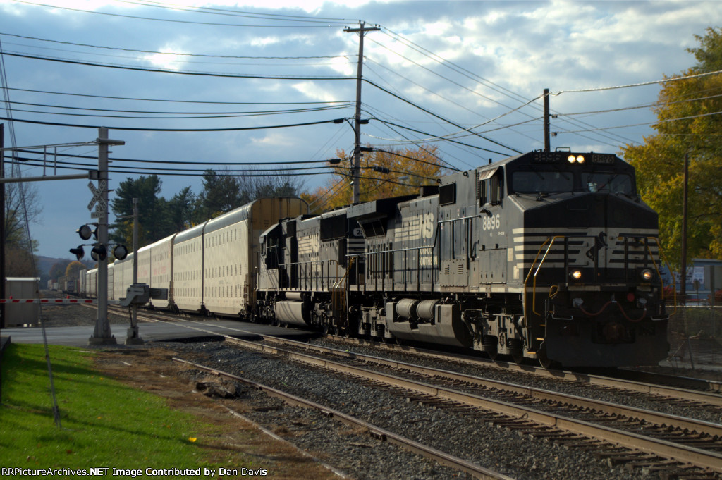 NS C40-9W 8896 leads 290